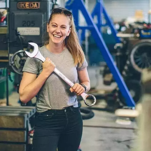 瑞典一位奇女子Simone，她才是科技圈中的女神 - 数英