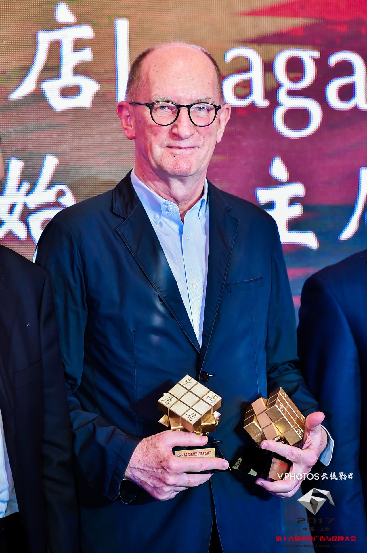 Tim Delaney荣获中国广告杰出贡献终身成就奖 - 数英