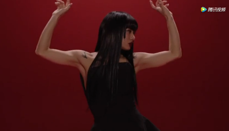 JINNNN x PERCY LAU ：2018秋冬眼镜系列宣传片，#BAMBI# - 数英