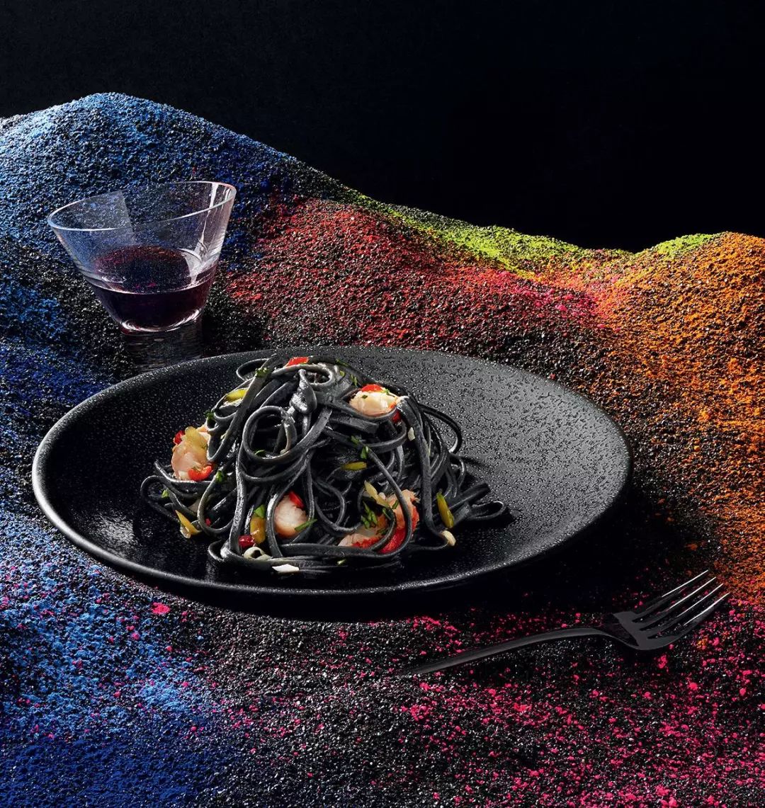 设计师和艺术家拍下最喜欢的食物，美到不舍得吃！ - 数英