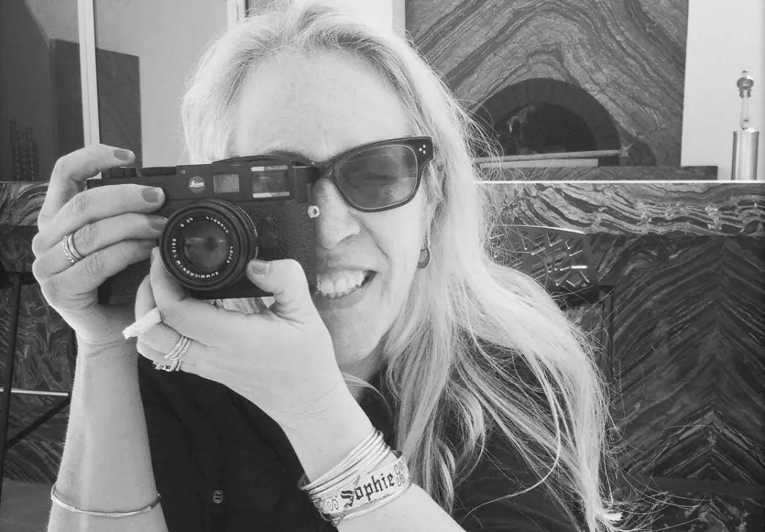 Selena回归新作点击量超八千万，全程用iPhone 11 Pro拍摄！ - 数英