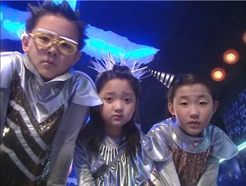 Y2K是什么？20年前的时髦，却在20年后爆火? - 数英