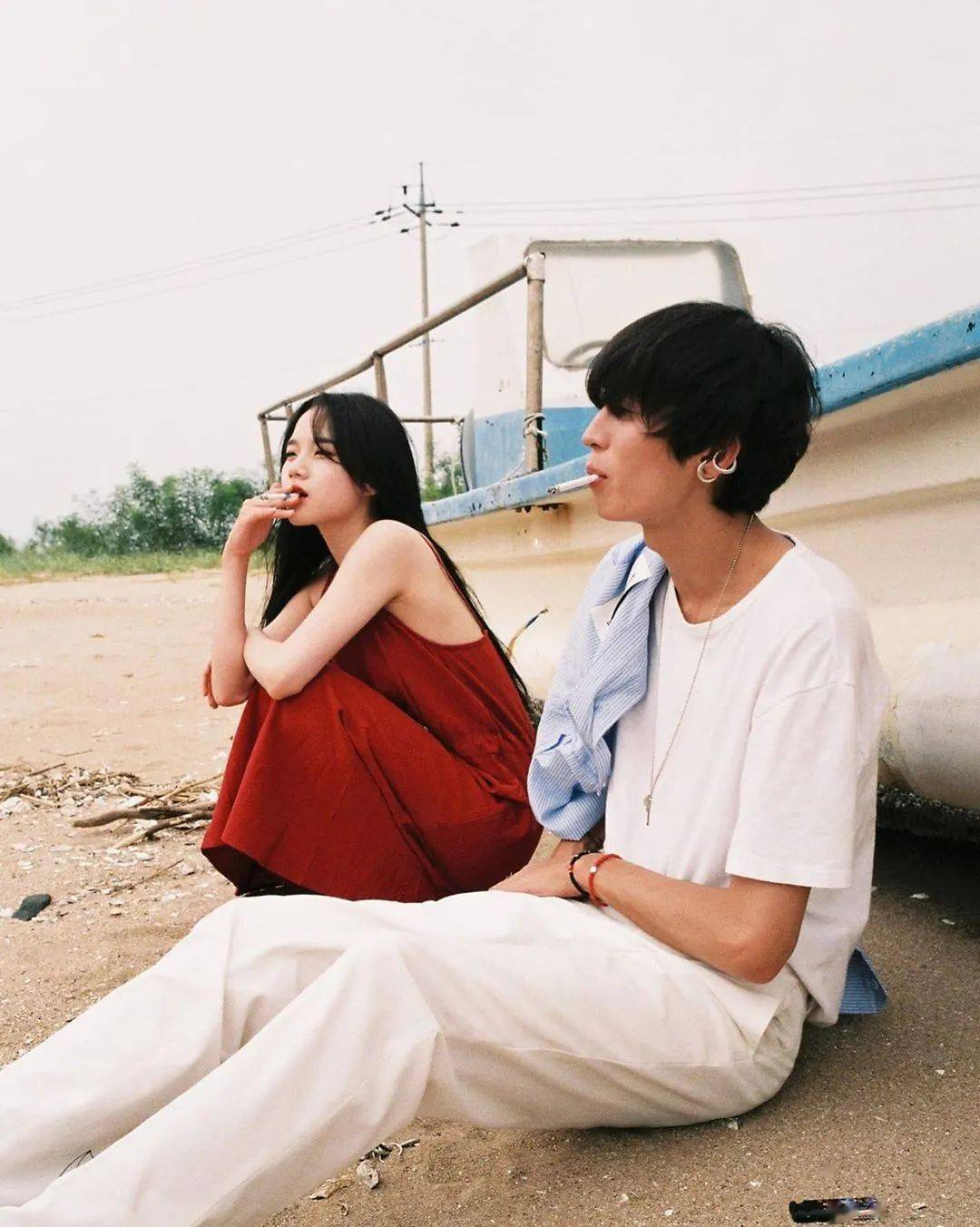 韩国摄影师镜头下的电影级“氛围感”，审美拉满了 - 数英