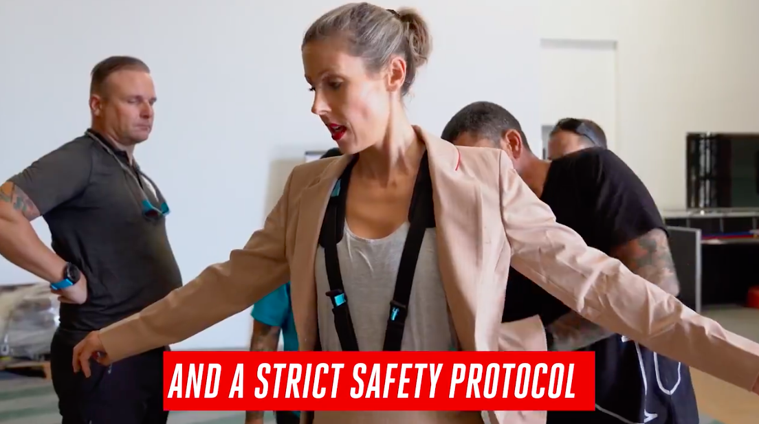 阿联酋航空：站在世界之巅的告白 - 数英