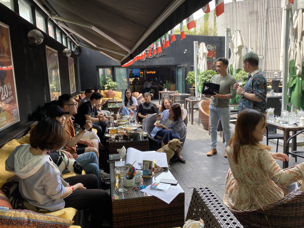 专访全球顶尖设计公司英国 JKR：当品牌做自己，这模样超酷！ - 数英