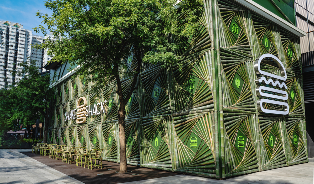 Shake Shack成都新店，打造大型艺术装置“成都竹堡” - 数英