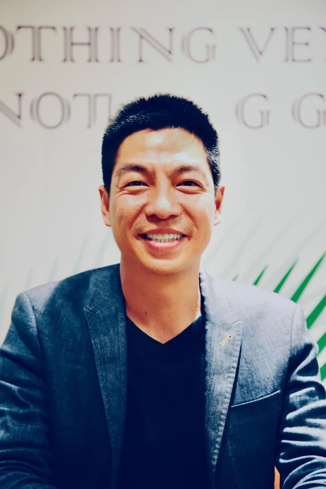 对话梦想家｜Larry Chou，斜杠中年的工作生活笔记 - 数英