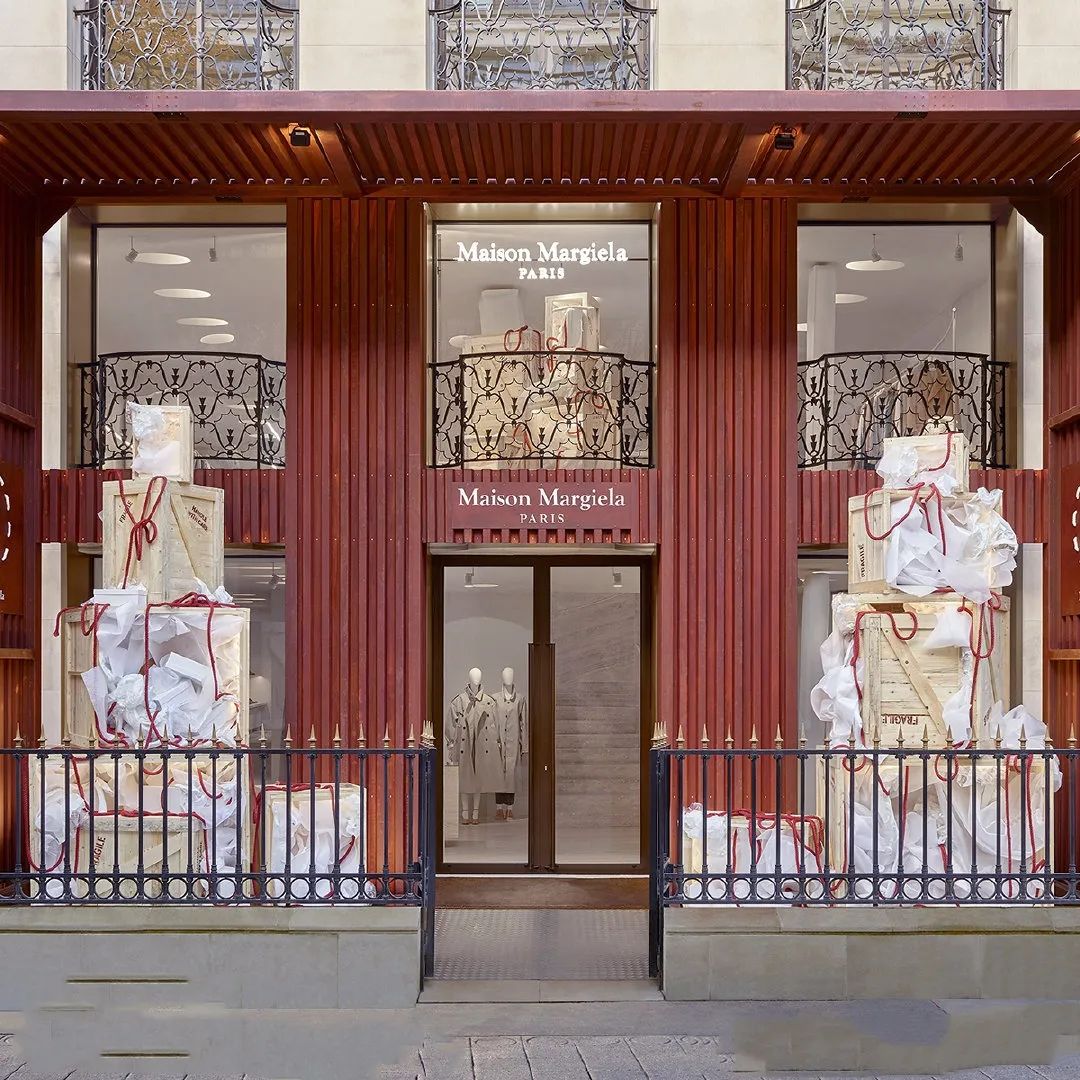 品牌观察｜神秘的Maison Margiela，藏不住的解构教科书 - 数英