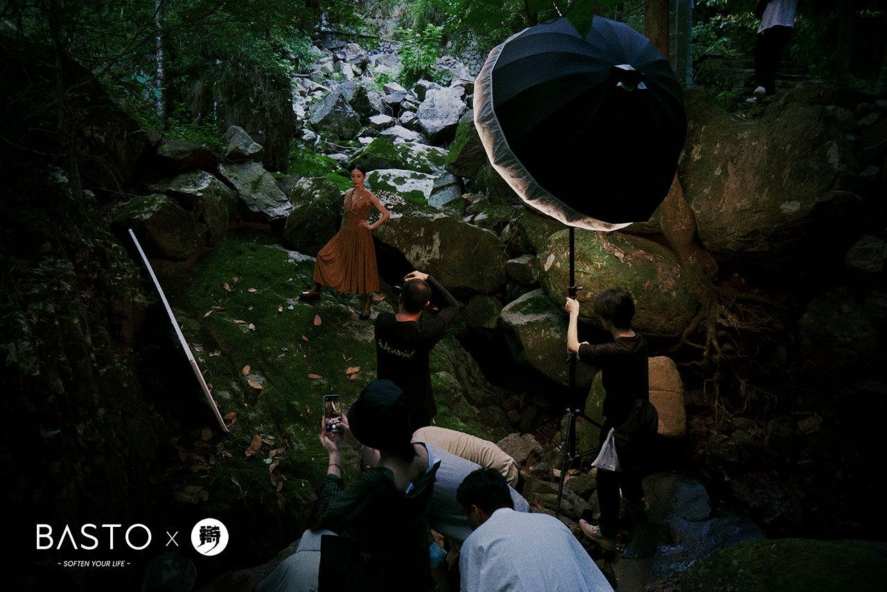 BASTO《回青》：一场竹林里的“舞侠”秀 - 数英