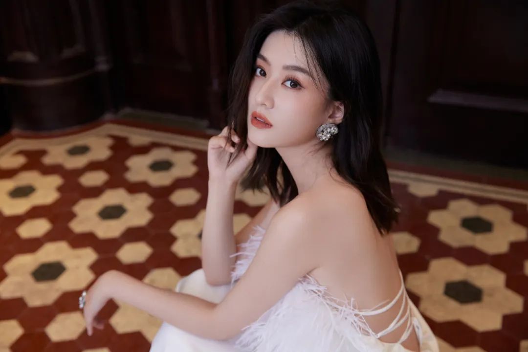 东娱案例 | lifespace X 乔欣，共同探索精彩的微生态世界 - 数英