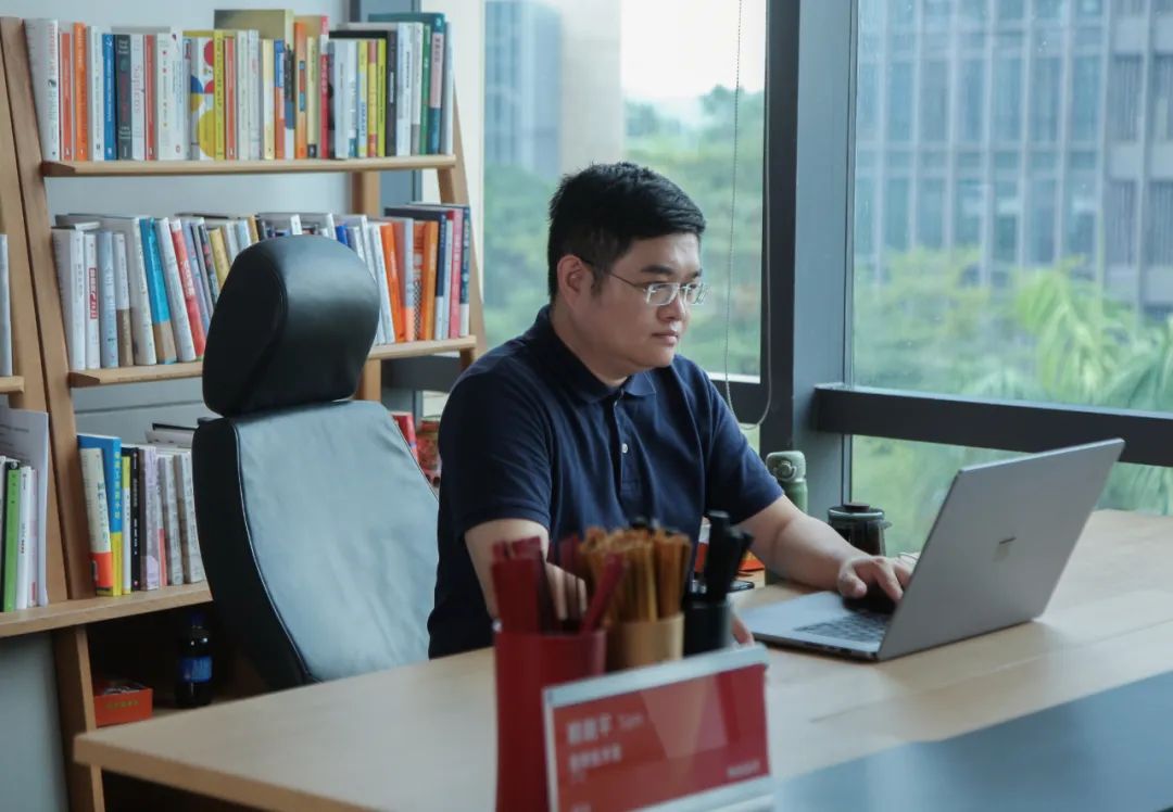 证券时报专访因赛集团CTO赖晓平：AIGC引领行业变革，“内容营销”胜者为王 - 数英