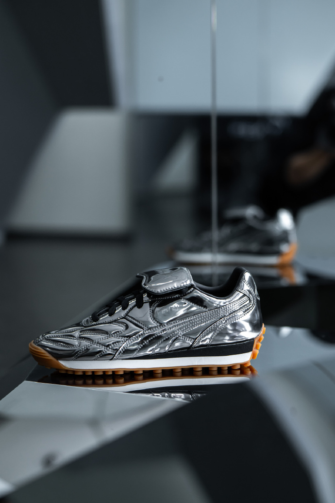 Fenty × Puma 安福路六边形快闪店，联名新鞋够酷炫！ - 数英
