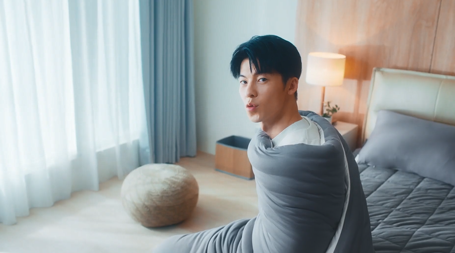 BODYLUV 抱抱被：许光汉“女友视角”再出第三番，卖萌指数升级 - 数英