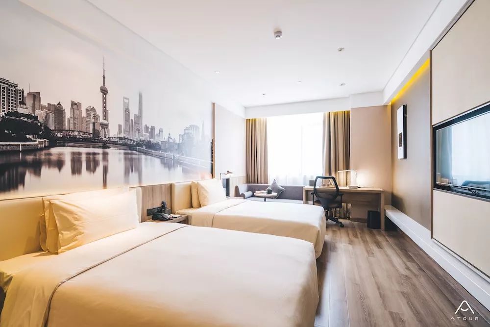 亚朵：一家卖枕头的酒店，很卷 - 数英