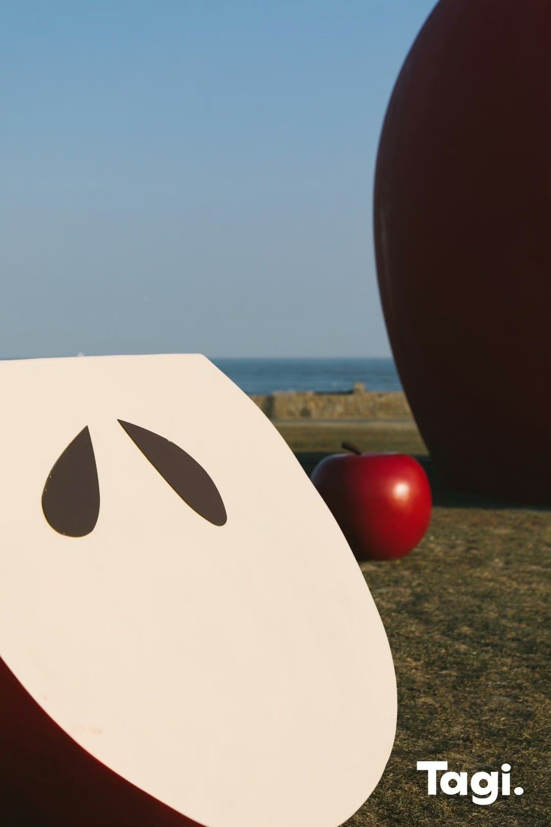 Tagi.开启城市巡游，在阿那亚摆了个大大大号苹果 - 数英