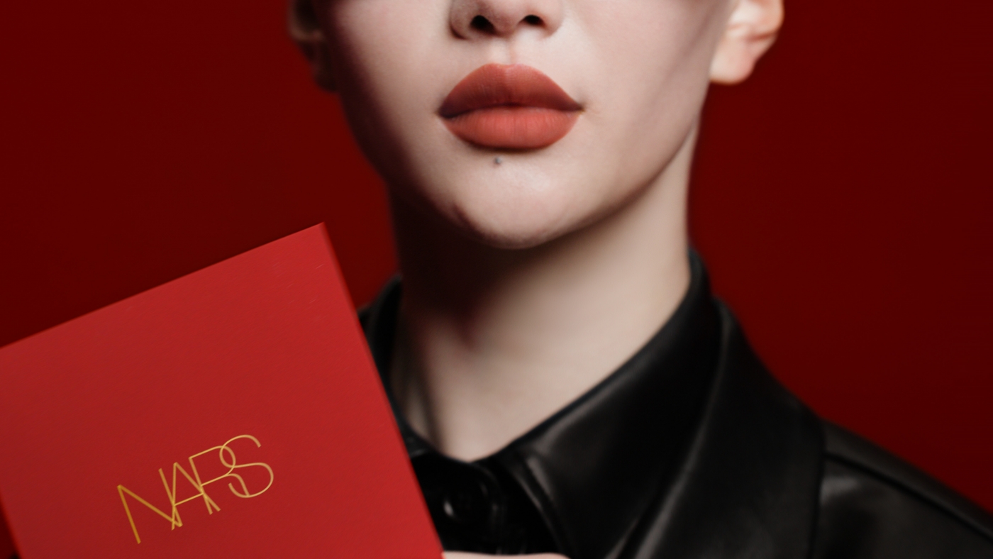 NARS七夕礼盒，如烟火般绽放爱的魔力 - 数英