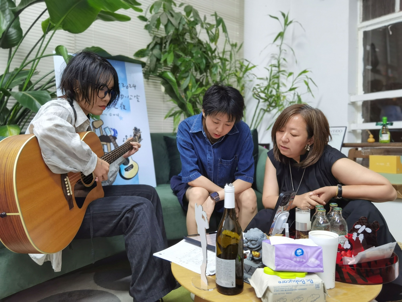 PUSU 搬新家做成Campaign，海报、大片、线下全都有 - 数英